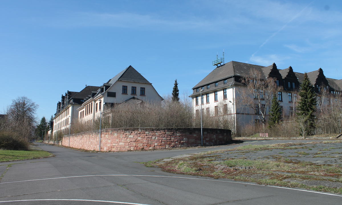 Entdecken Sie die ehemaligen "Ray Barracks" in Friedberg
